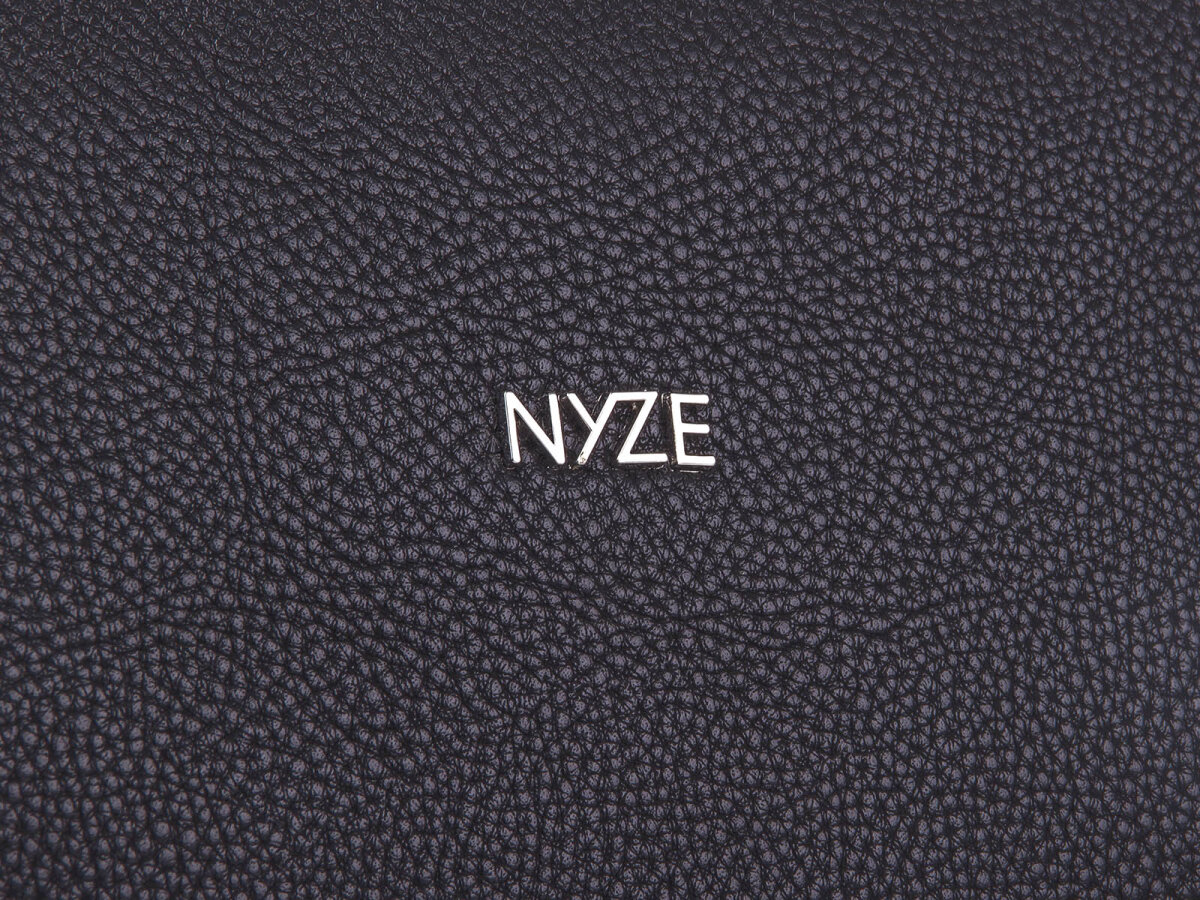 NYZE Collection / Hergestellt aus tierfreien Materialien bei Top Two